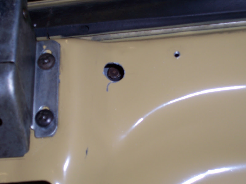 Brian Humphreys - Rover P6 Classic Cars: Fitting the Boot Mount Kit